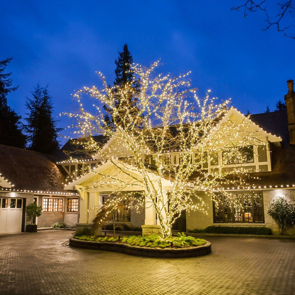 Lighting & Decor Ideas to Celebrate Easter – Big Star Lights